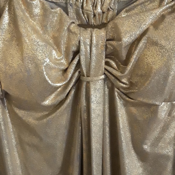 Zenobia | Dresses | Zenobia Plus Size Metallic Gold Dress Nwt | Poshmark